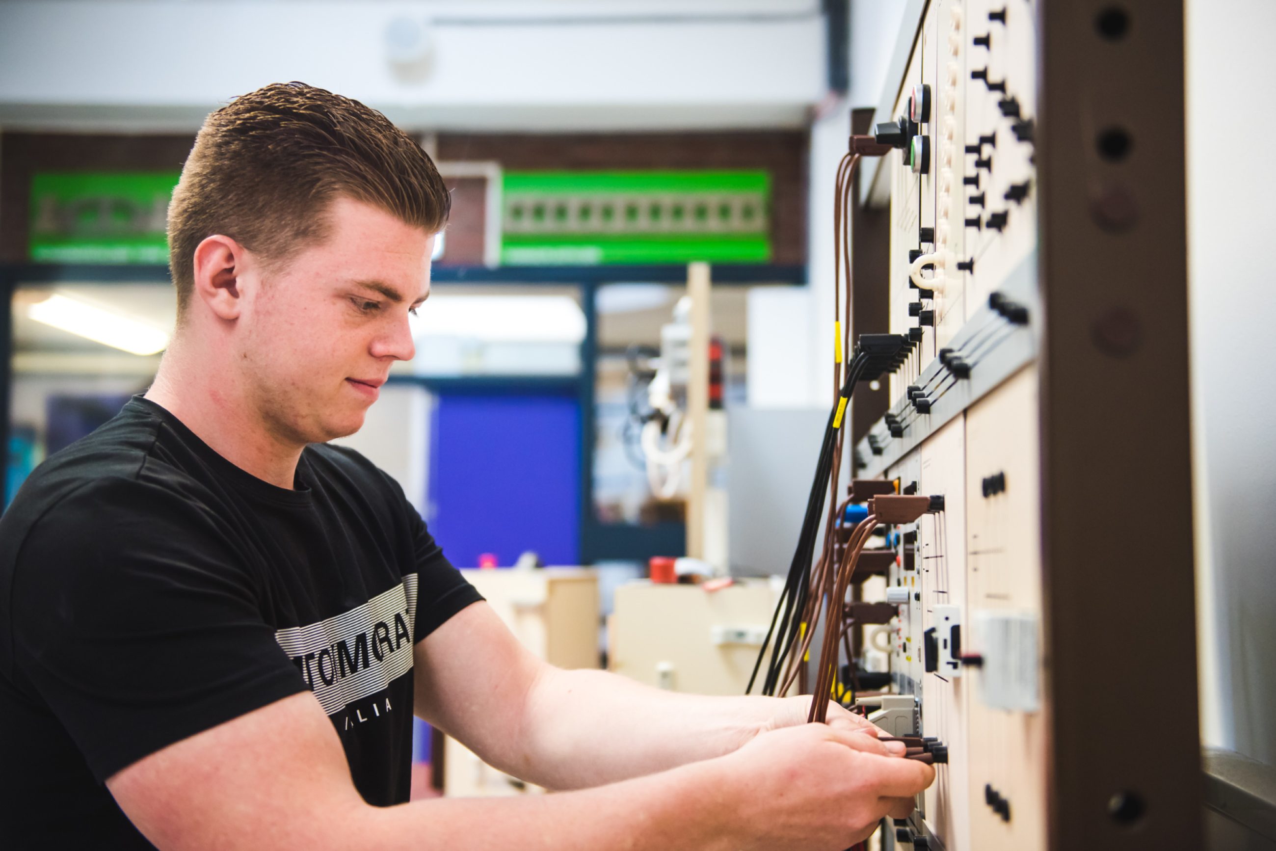 Monteur service en onderhoud installaties en systemen - Opleiding ...